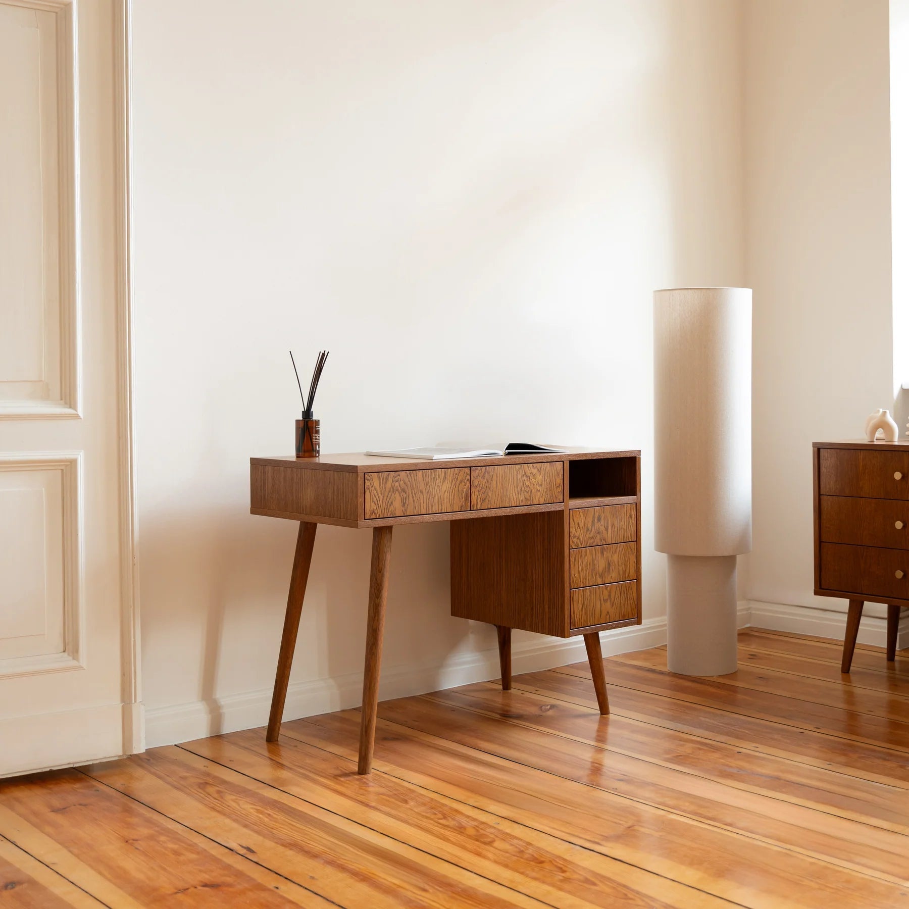 MODENA Desk – Pastform Furniture